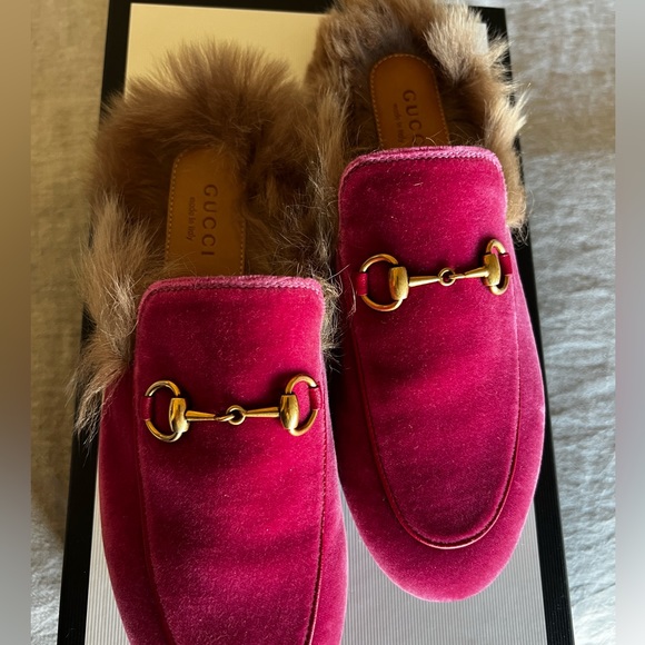 Gucci | Shoes | Brand New Gucci Princeton Fur Muleshot Pink | Poshmark